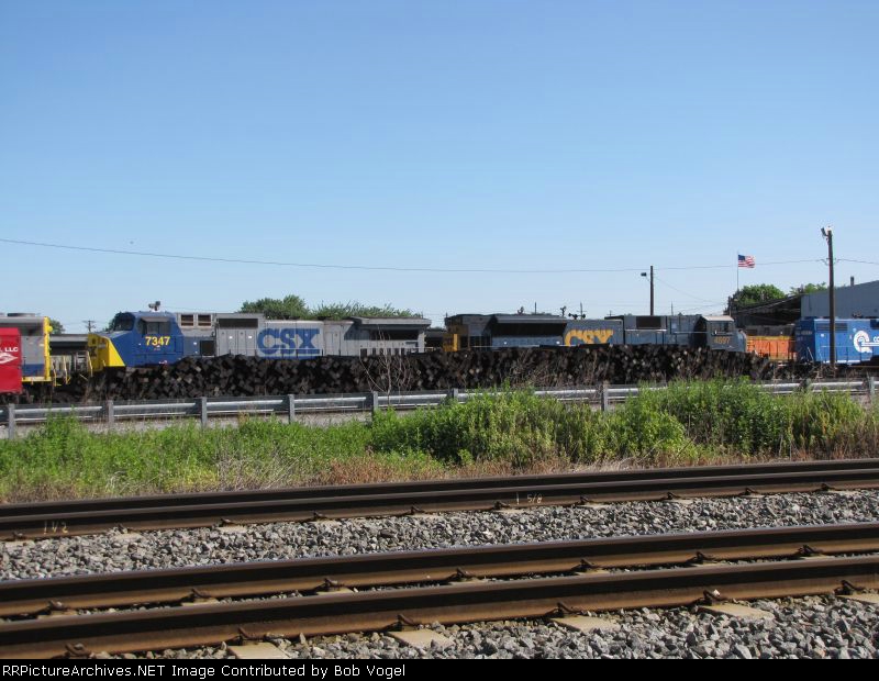 CSX 7347 and 4597